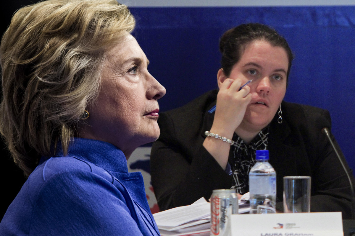 WikiLeaks: Bill Clinton abusó de una niñera cuando era gobernador de ...